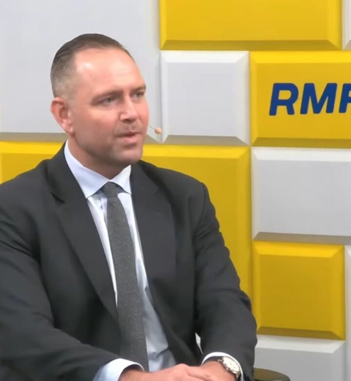 Karol Nawrocki kandydatem na prezydenta. Kim jest nowa twarz PiS? (WEBSTORIES)